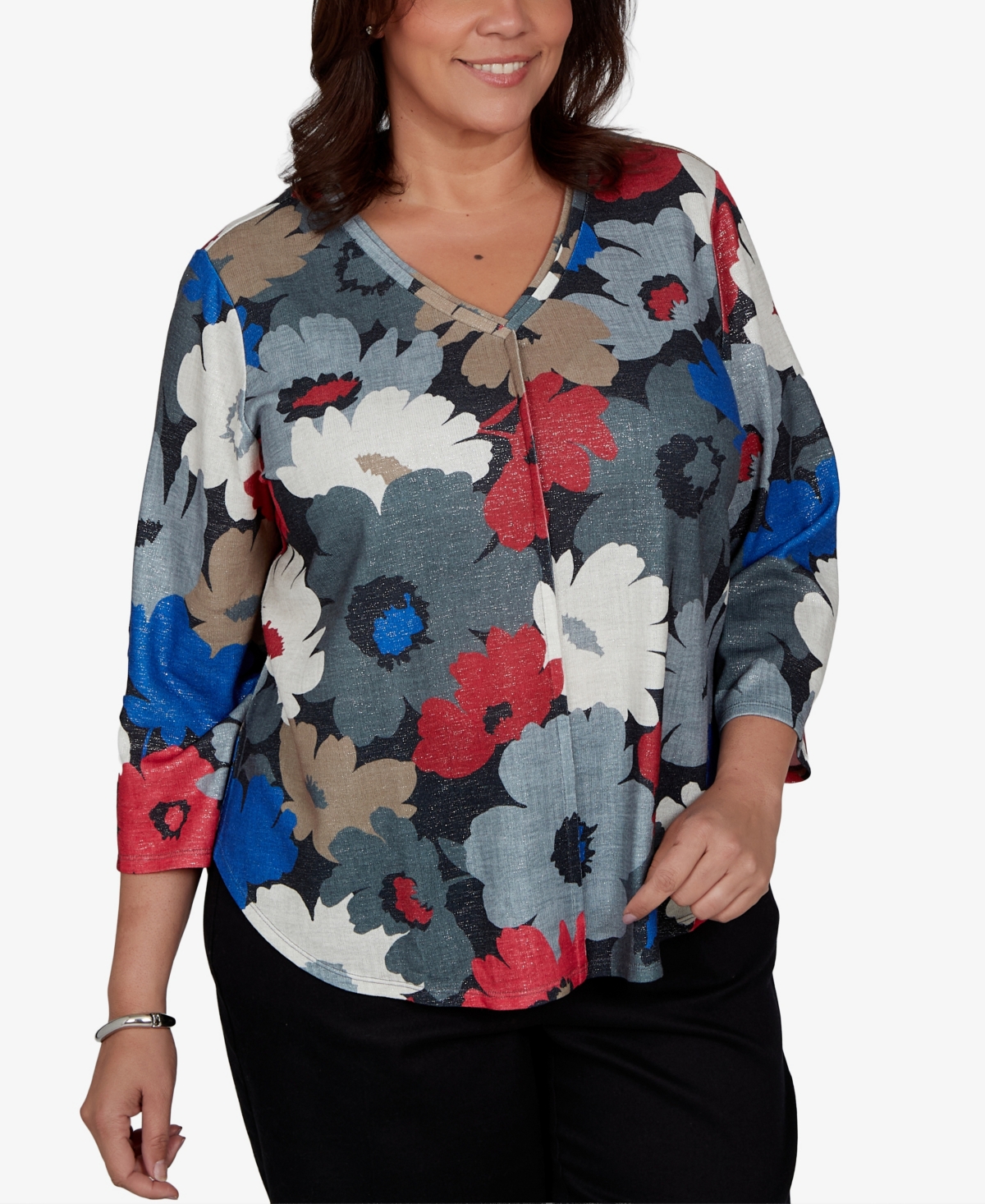 Click here for Alfred Dunner Plus Size Floral V-Neck 3/4-Sleeve B... prices
