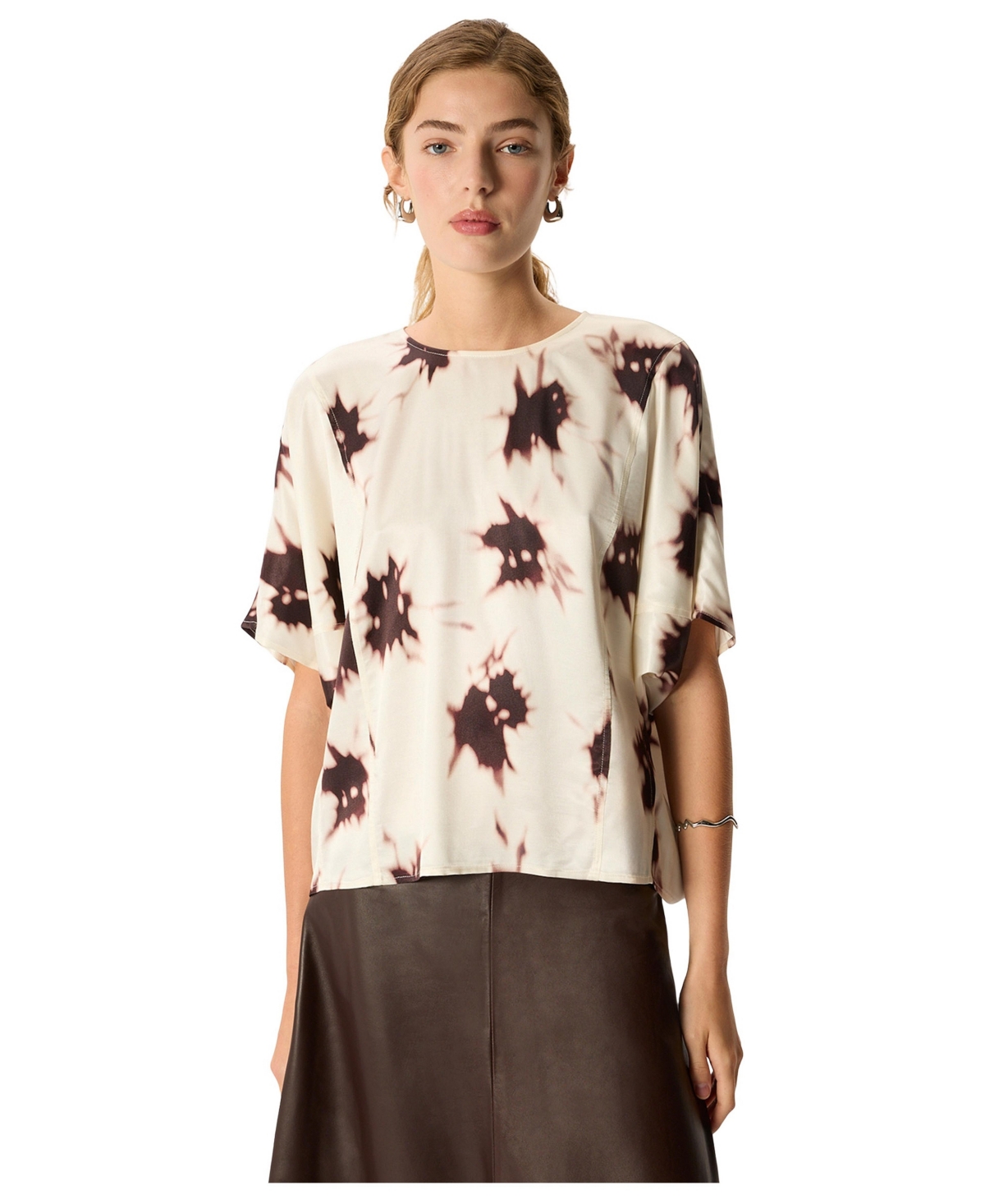 Click here for Whistles Womens Shadow Floral Viscose Blouse - Ivo... prices