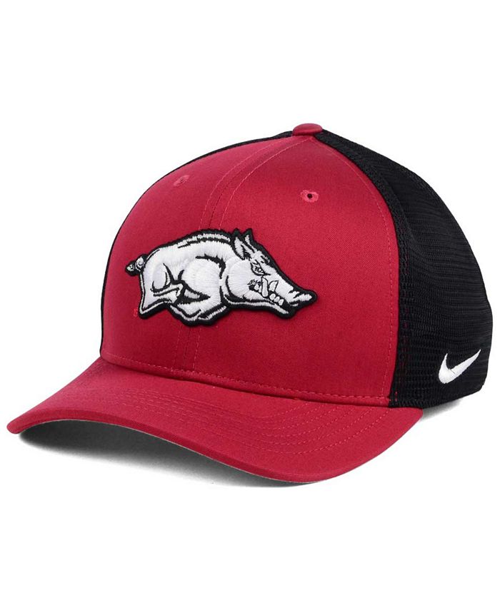 Nike Arkansas Razorbacks Aero Bill Mesh Swooshflex Cap & Reviews ...