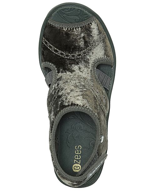 Bzees Drama Athleisure Wedge Sandals And Reviews Sandals And Flip Flops Shoes Macys