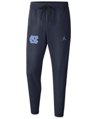 Nike Men's North Carolina Tar Heels Showtime Tapered Pants - Macy's