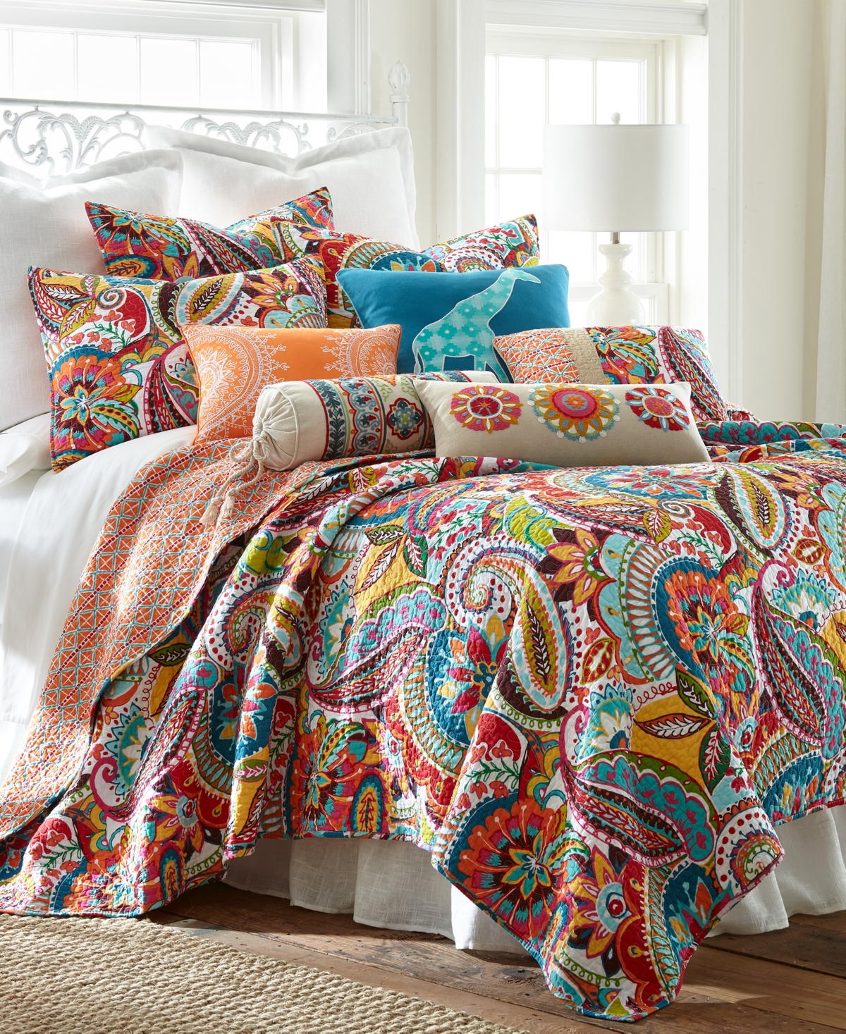 Click here for Levtex Rhapsody Paisley Reversible 3-Pc. Quilt Set... prices