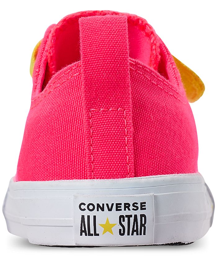 Converse Toddler Girls' Chuck Taylor All Star Glow Up 2V Casual ...