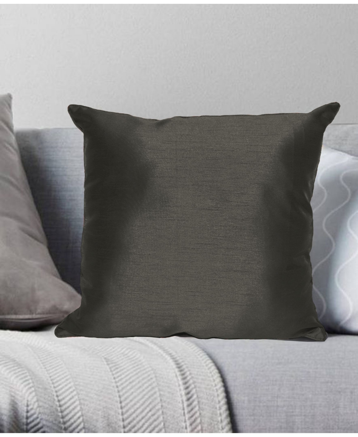 Click here for Universal Home Fashions Decorative Pillow  18 x 18... prices