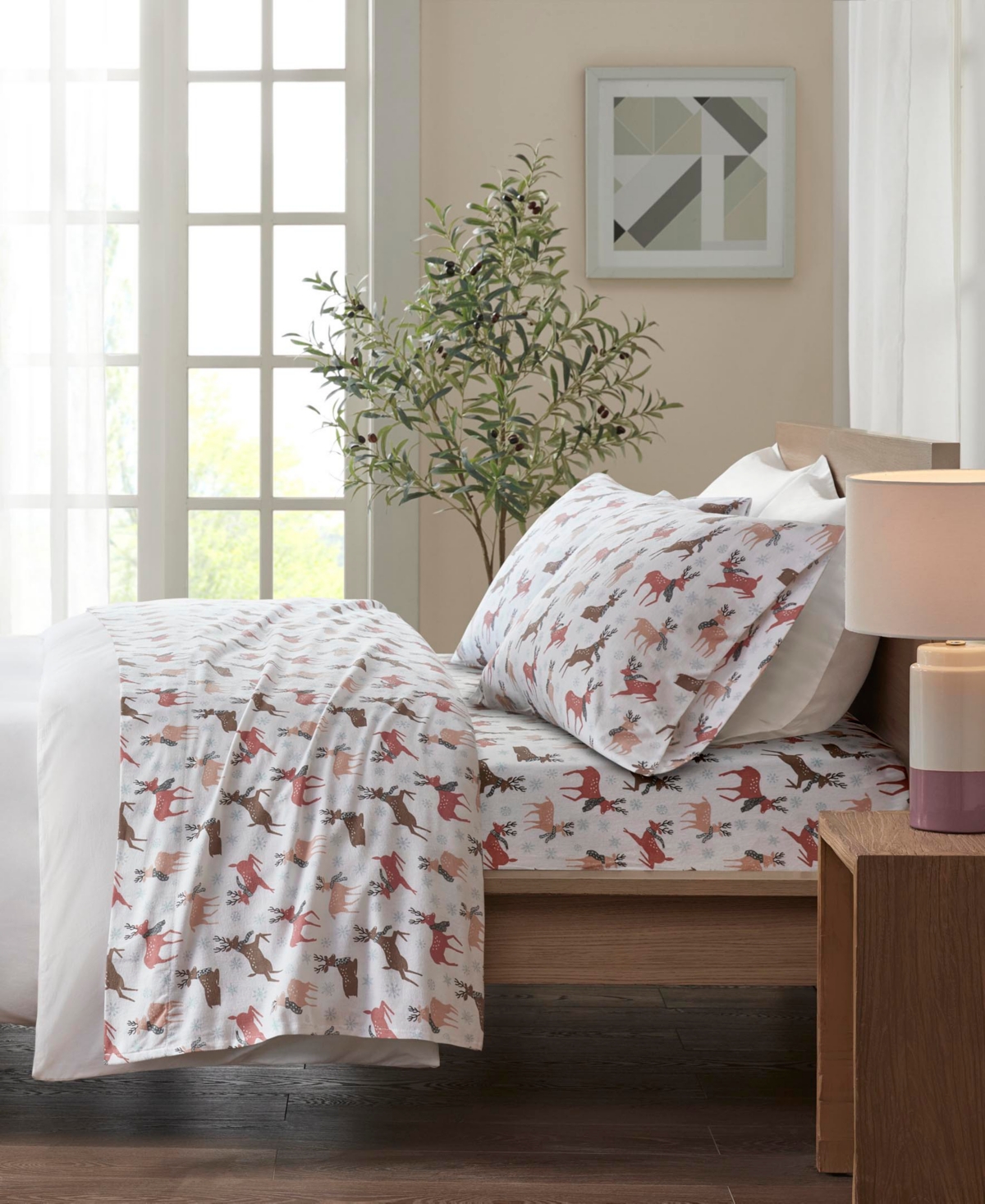 Click here for Madison Park Novelty Printed Cotton Flannel 4-Pc.... prices