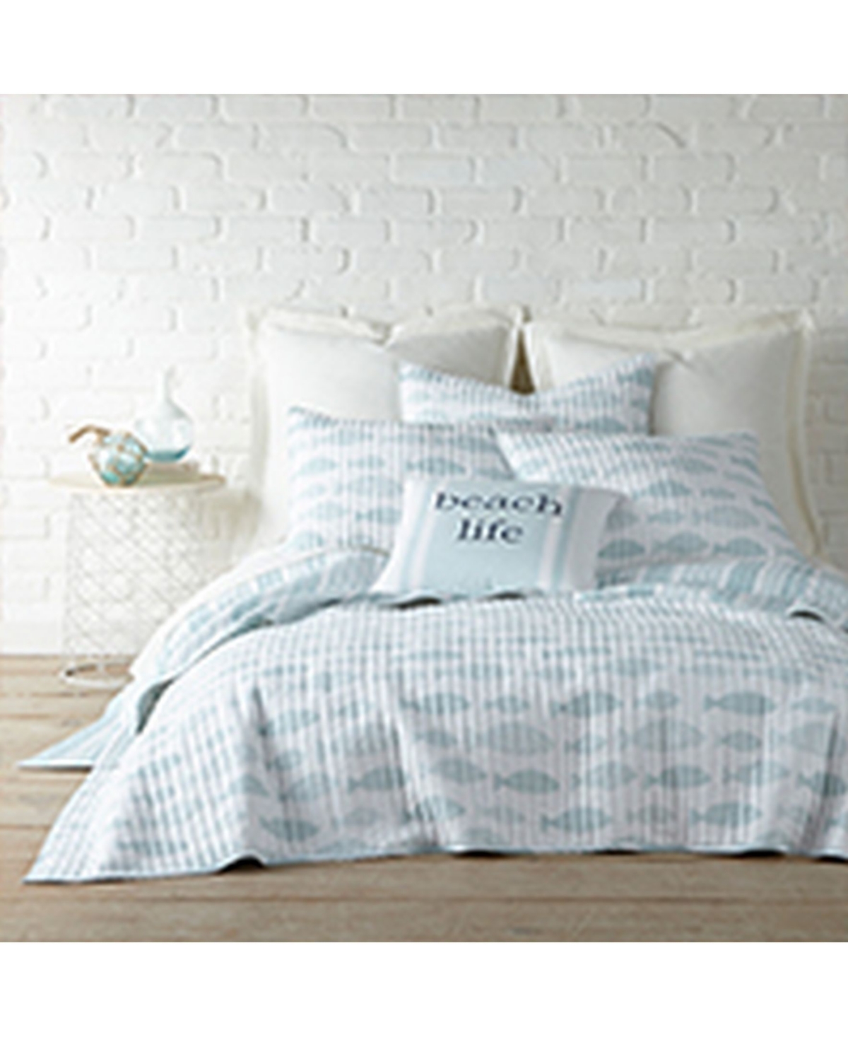 Click here for Levtex Breeze 3-Pc. Quilt Set  Full/Queen - Blue prices