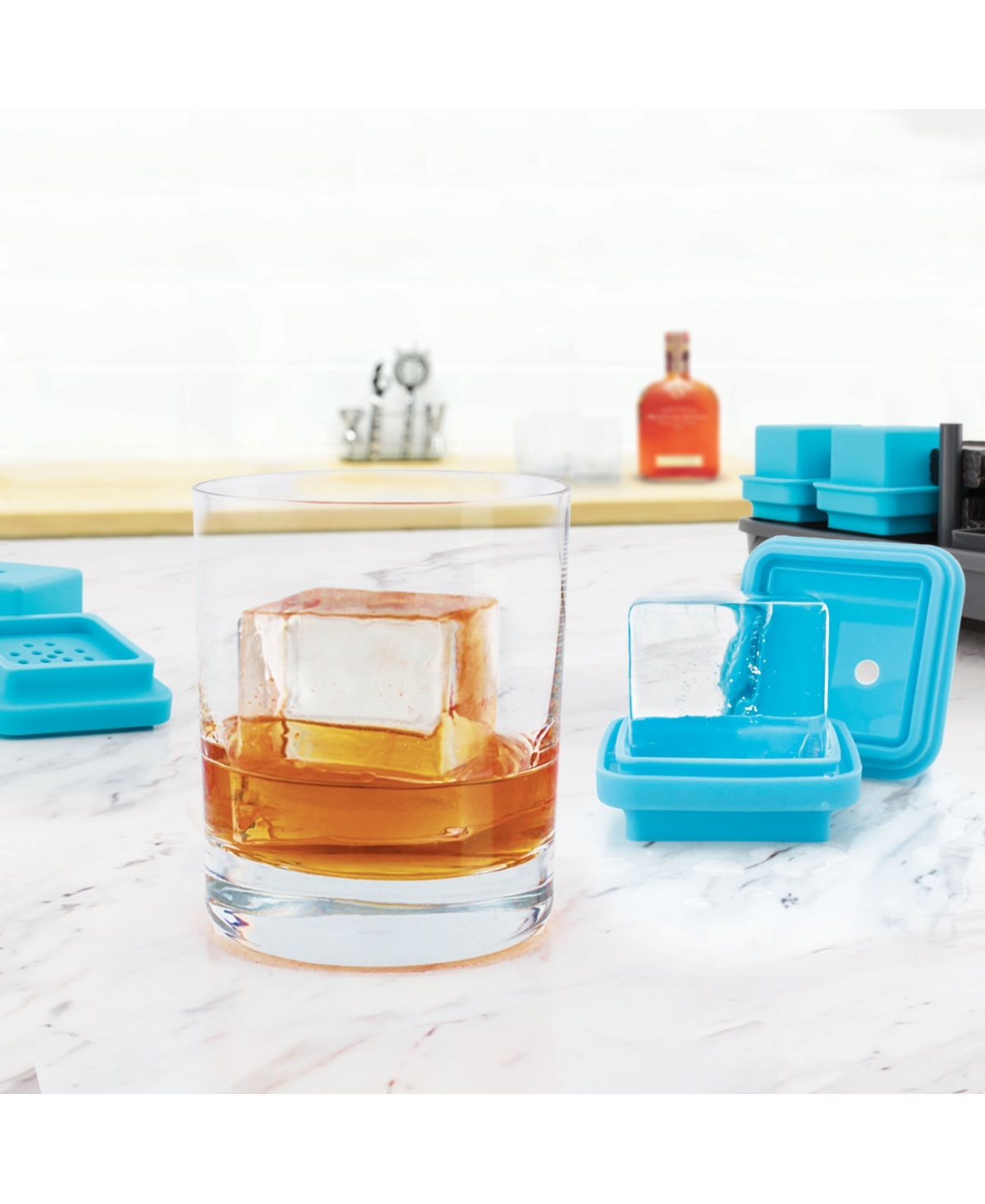 Click here for Tovolo King Cube Clear Ice Mold Set Of 4 prices