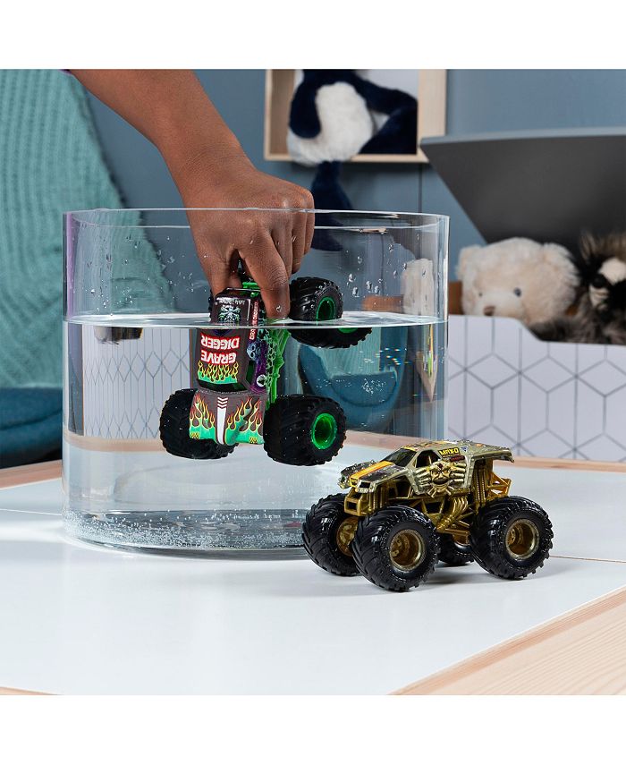 Monster Jam Color-Changing Die-Cast Monster Trucks 2-Pack, 1:64 Scale ...