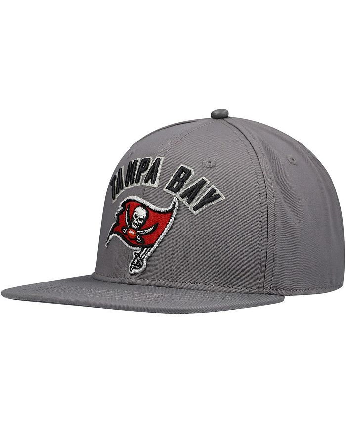 Pro Standard Men's Gray Tampa Bay Buccaneers Stacked Snapback Hat - Macy's