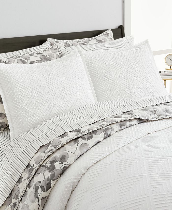 Scott Living Ventura 3-Piece Comforter Set, King - Macy's