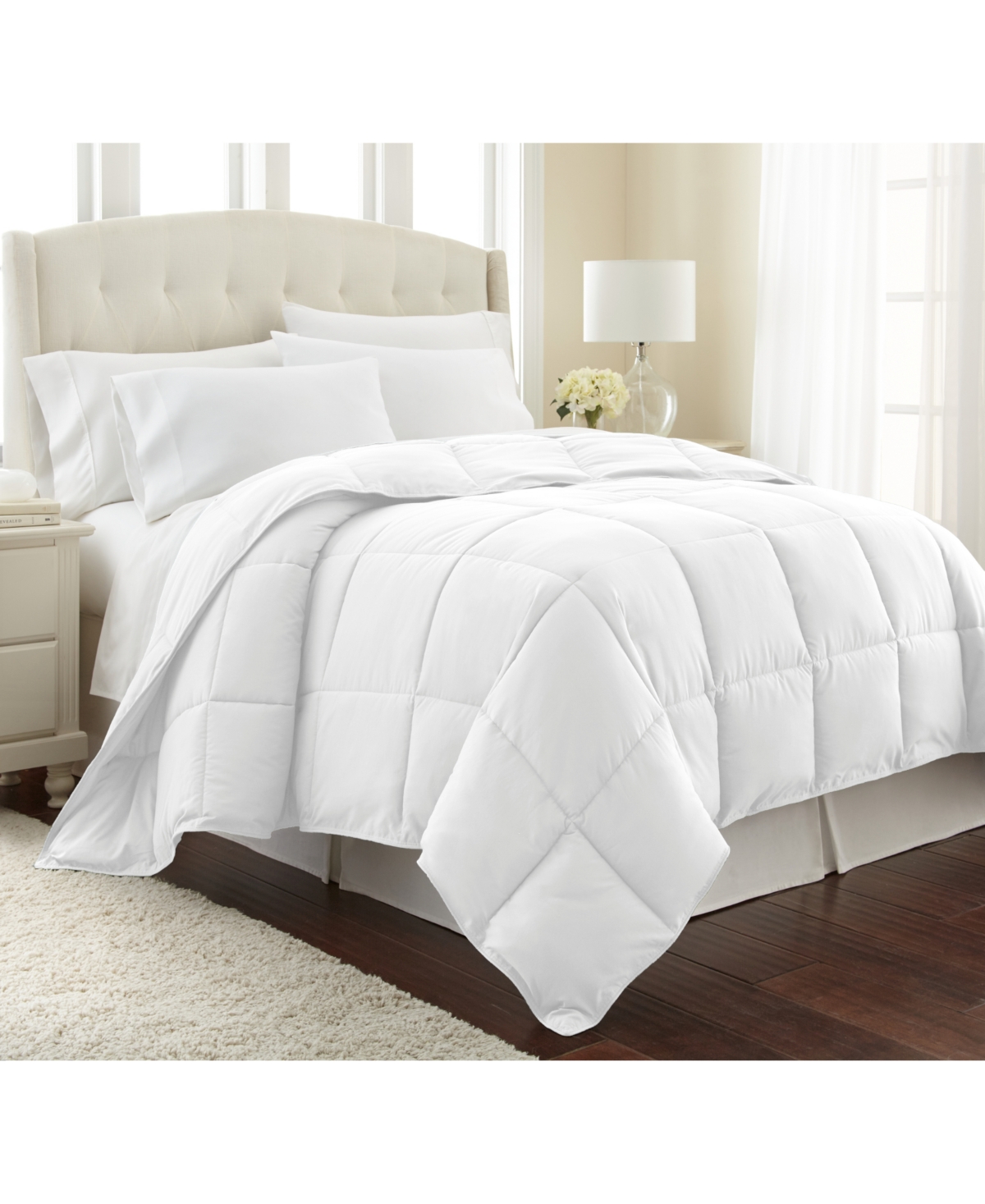 Click here for Southshore Fine Linens Premium Down Alternative Co... prices