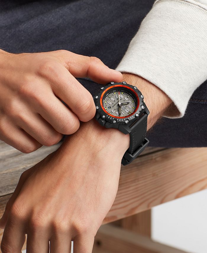 Luminox Men's Swiss Commando Frogman Tactical Black Rubber Strap Watch ...