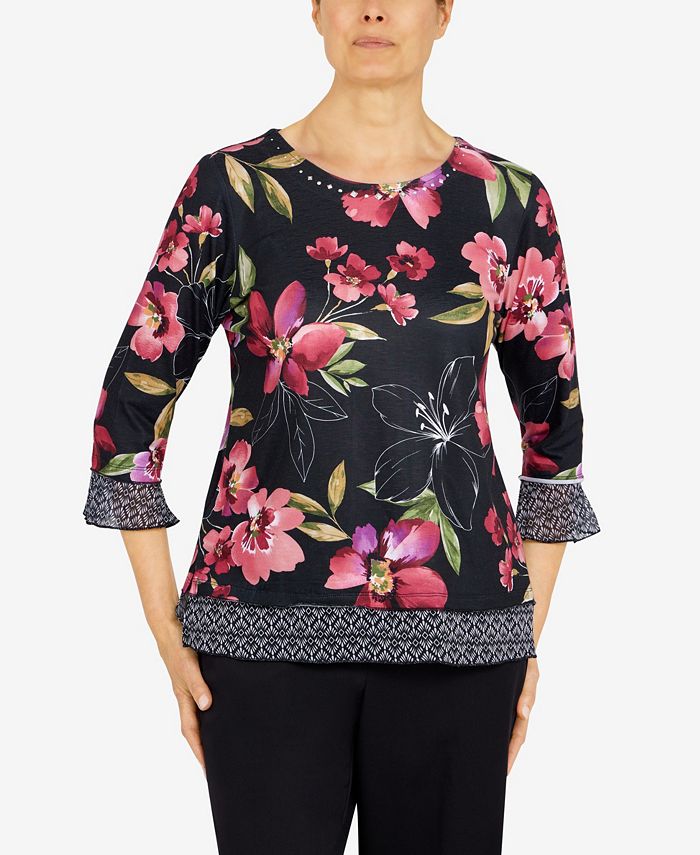 Alfred Dunner Women's Theater District Crew Neck Three-Quarter Flutter ...