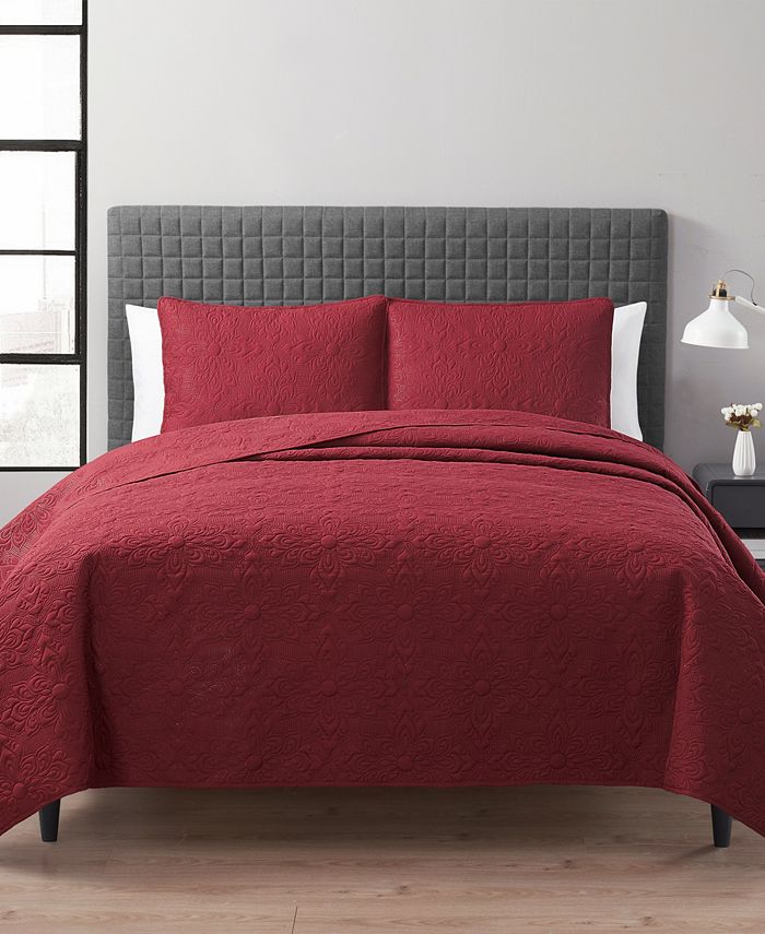 Seventh Studio Caroline Red Floral Pinsonic Quilt Set, King - Macy's