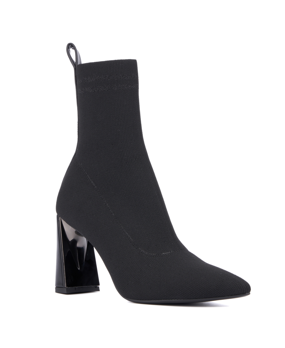 Click here for Torgeis Womens Kahili Booties - Black prices