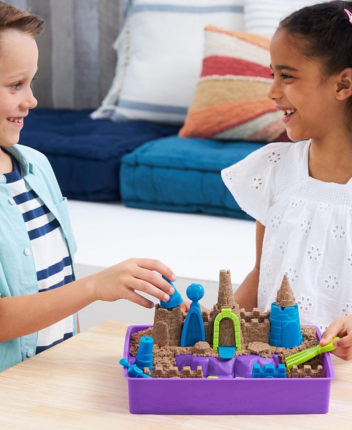 Kinetic Sand Deluxe Beach Castle Playset with 2.5Lbs of Beach Sand ...