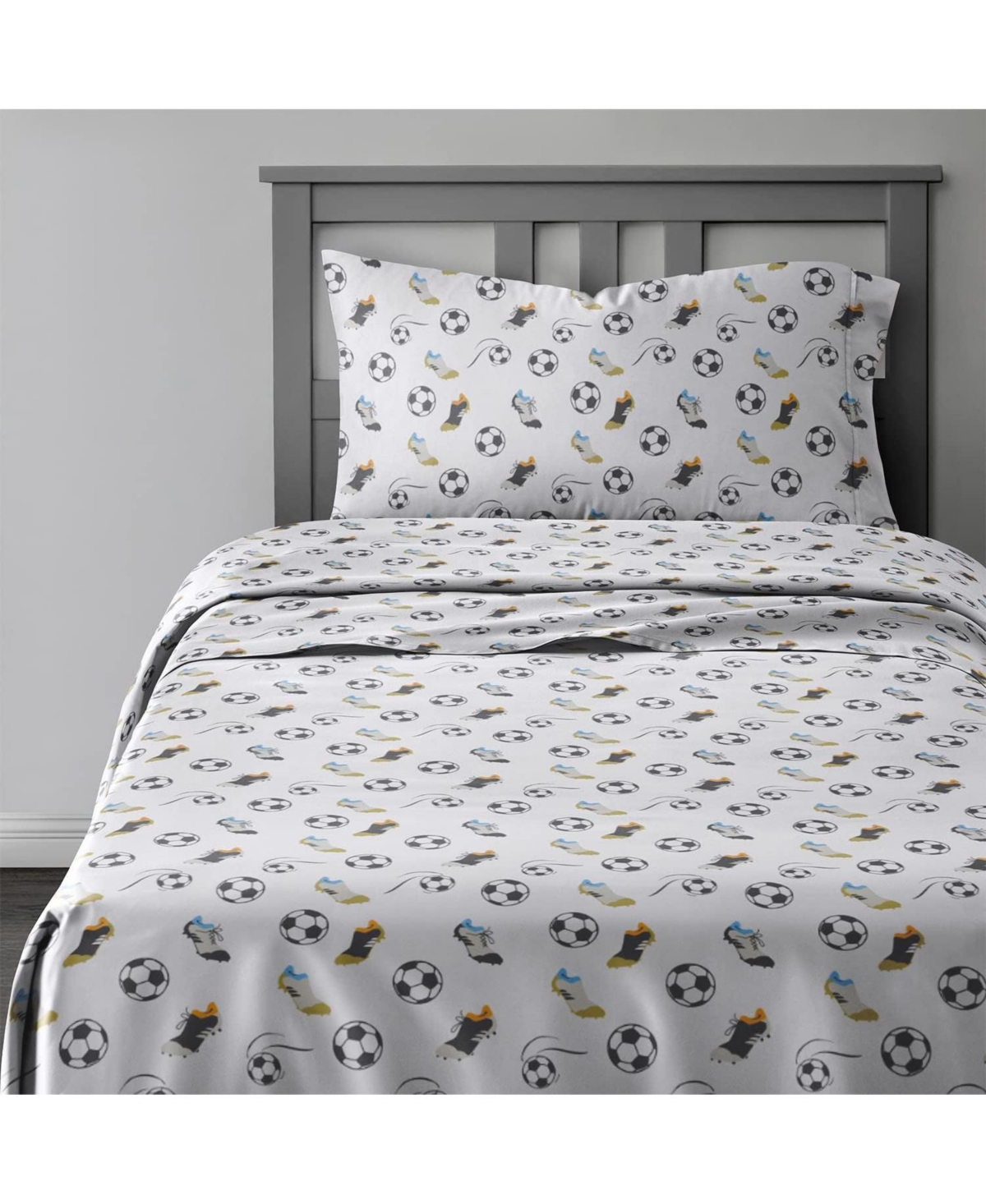 Click here for Kids 3 Piece Microfiber Sheet Set - Twin - Soccer prices