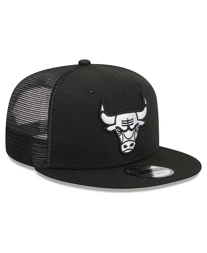 New Era Men's Black Chicago Bulls Evergreen 9FIFTY Trucker Snapback Hat ...