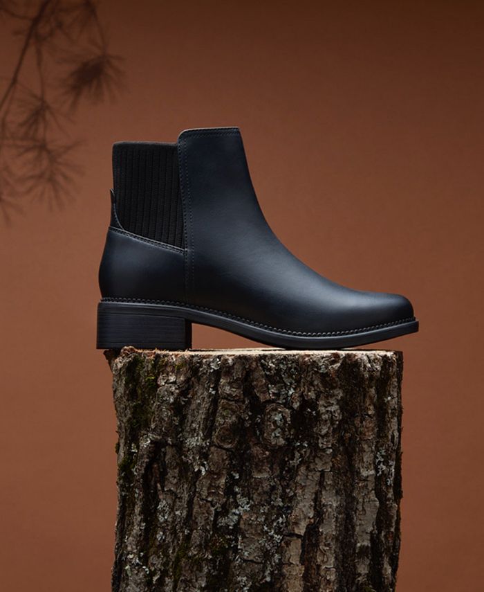 Clarks Women's Maye Palm Pull-On Chelsea Booties - Macy's