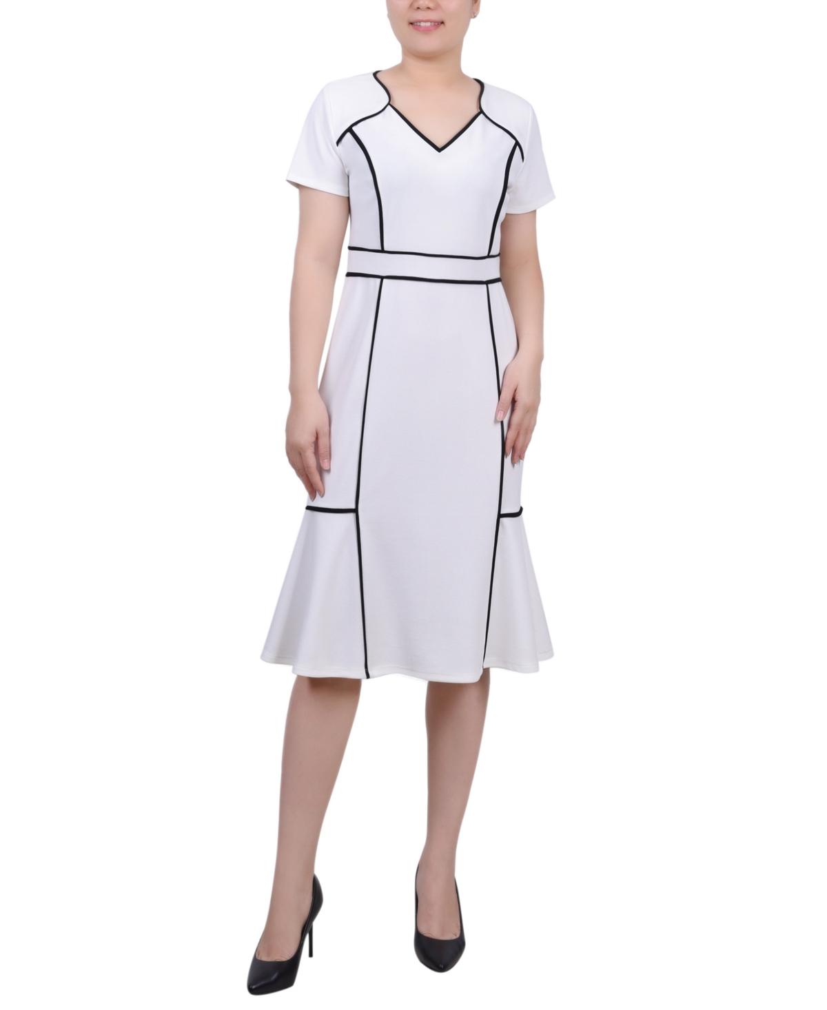 Click here for Ny Collection Womens Short Sleeve Piped Detail Dre... prices