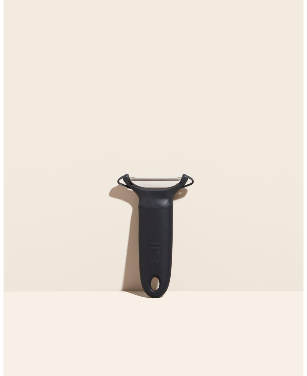 Click here for Gir Y-Handle Flat Peeler - Black prices