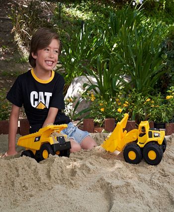 Caterpillar Cat Construction Fleet Toy Dump Truck - Macy's