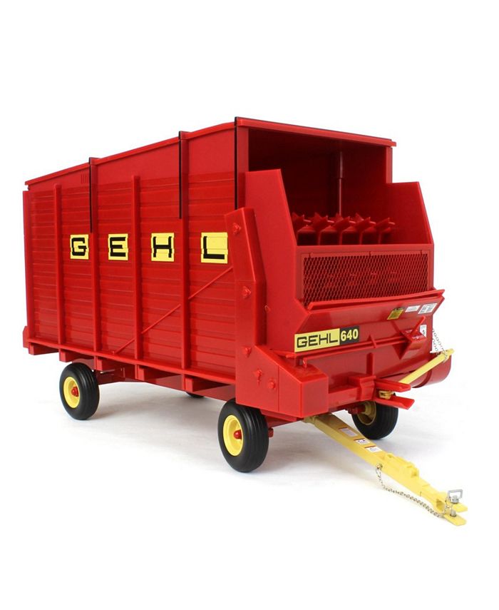 Spec Cast 1/16 GEHL Forage Wagon - Macy's