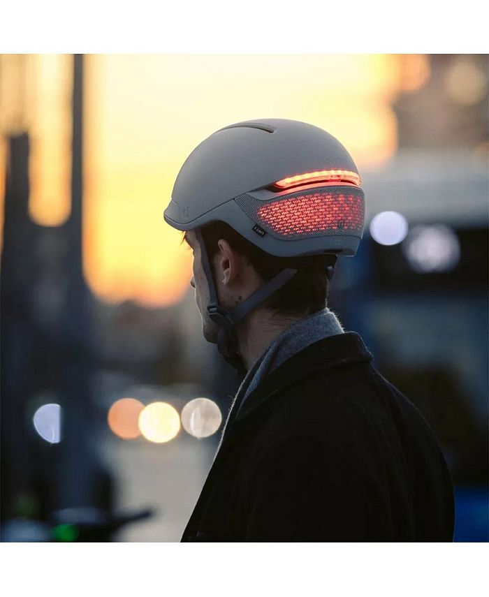 Unit 1 FARO Mips Smart Helmet and Wireless Navigation Remote with ...