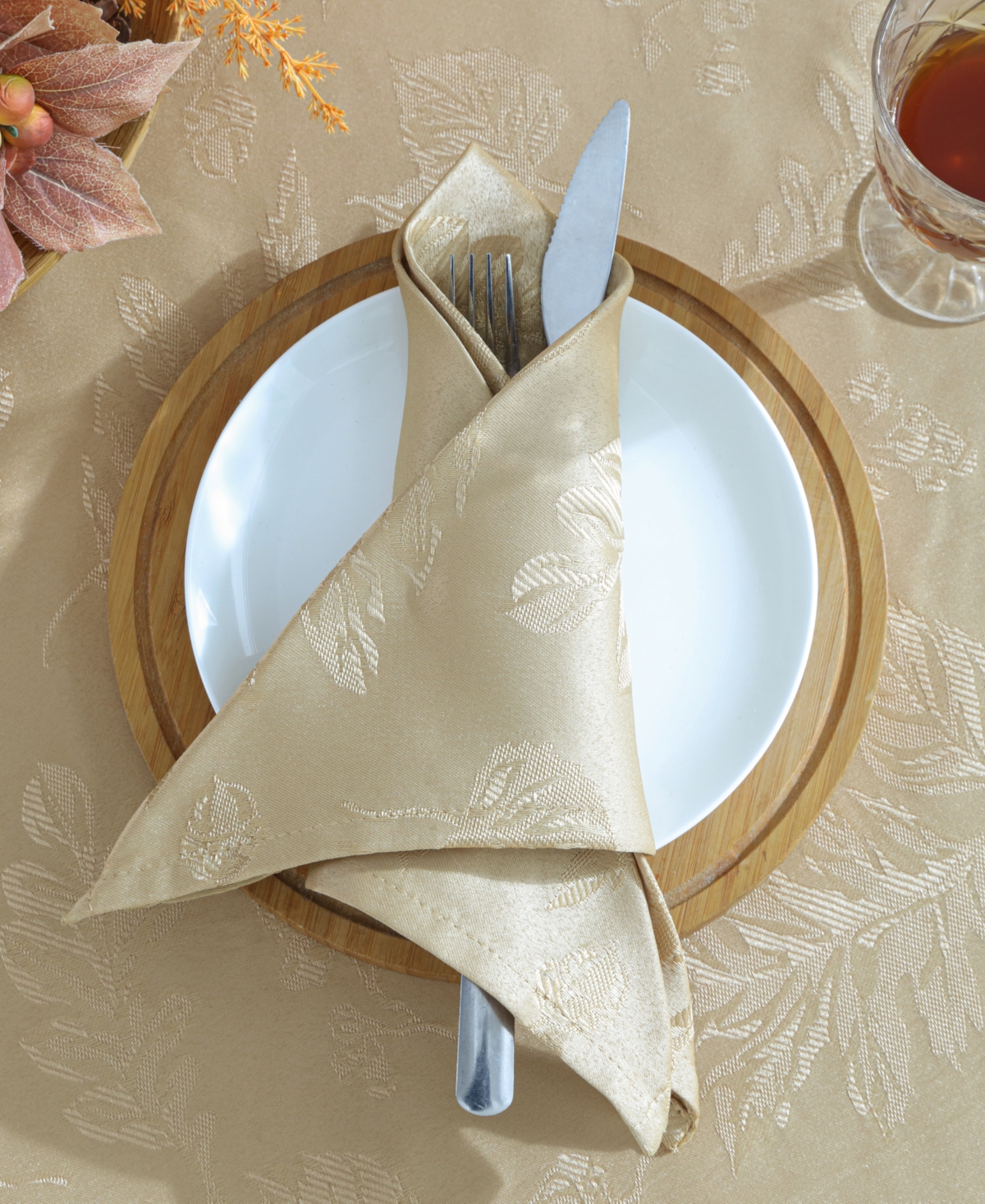 Click here for Elrene Elegant Woven Leaves Jacquard Damask Napkin... prices
