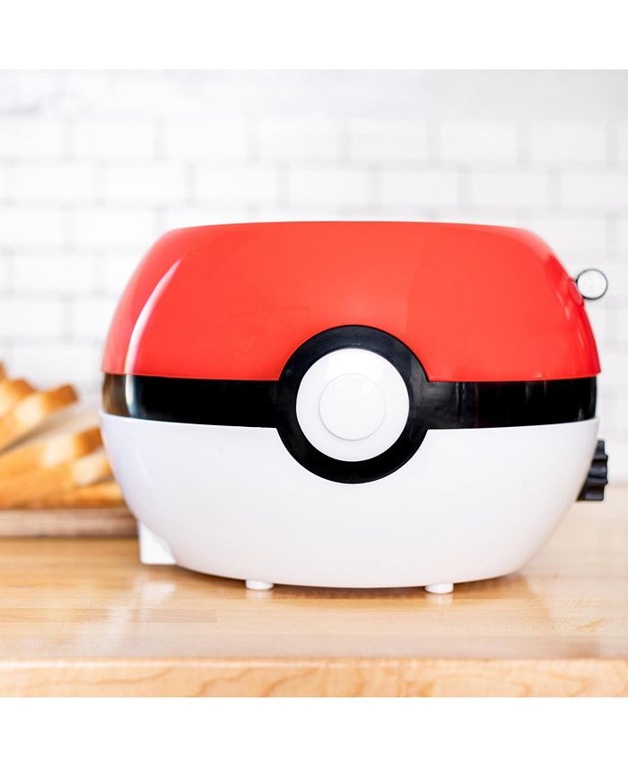Uncanny Brands Pokemon Pokeball Halo Toaster – Toasts a Pokeball On ...