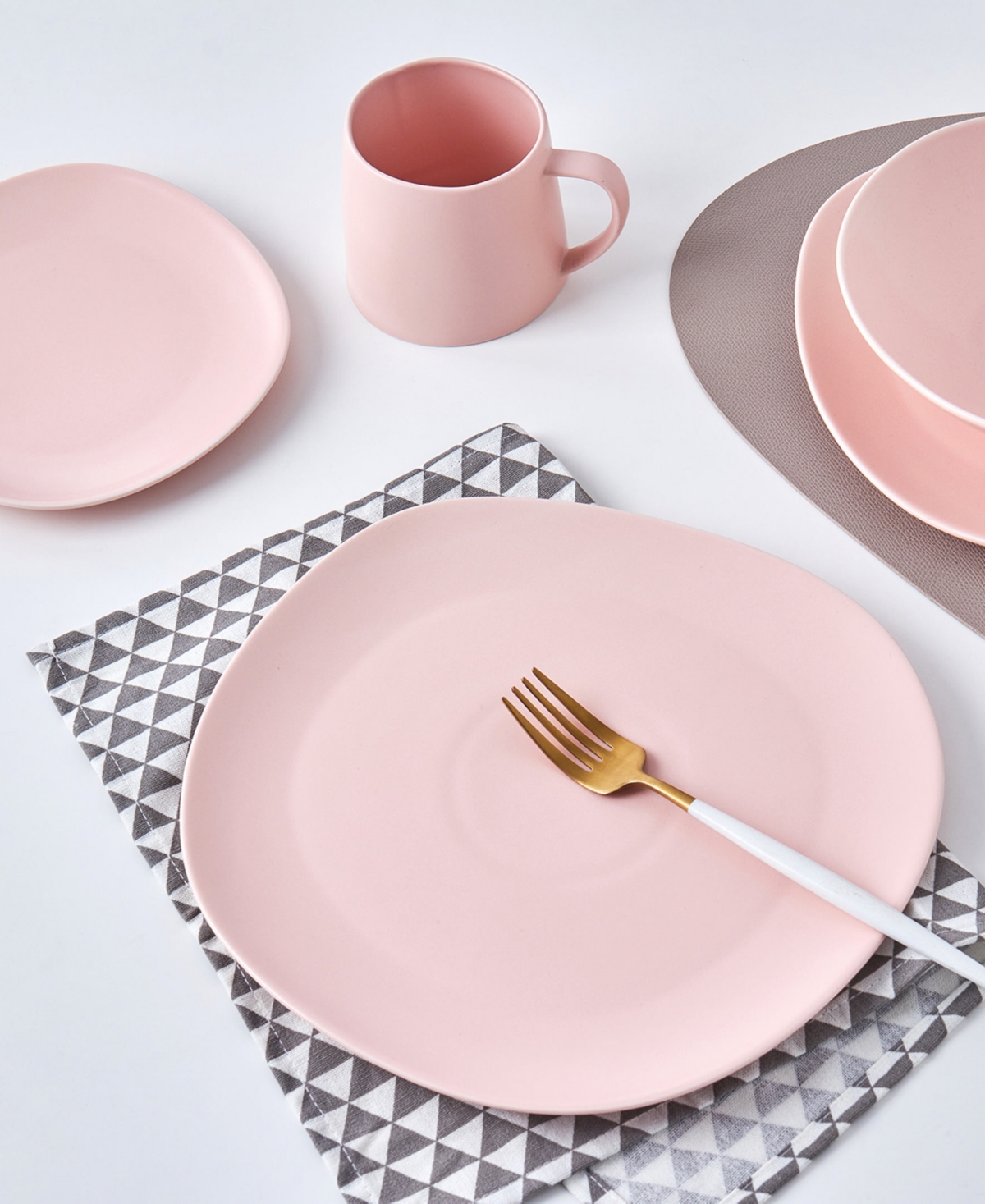 Click here for Stone Lain Delilah Porcelain Dinner Plates  Set of... prices
