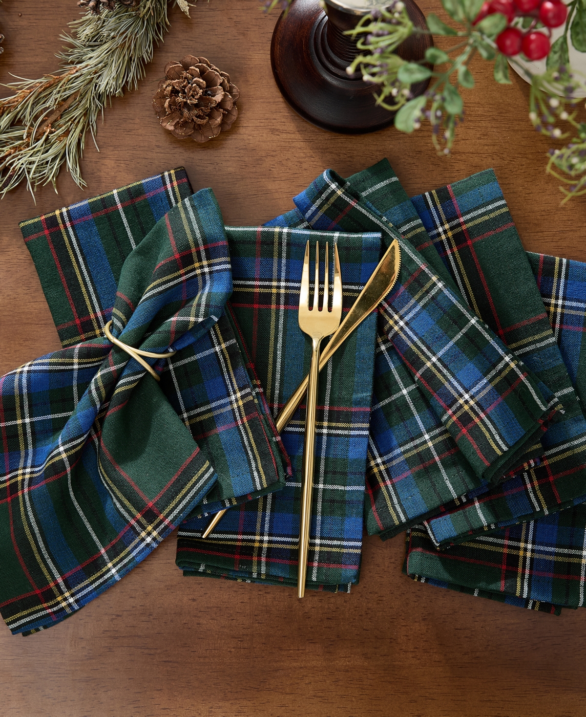 Click here for Elrene Stowe Tartan Holiday Plaid Cotton Napkins 1... prices