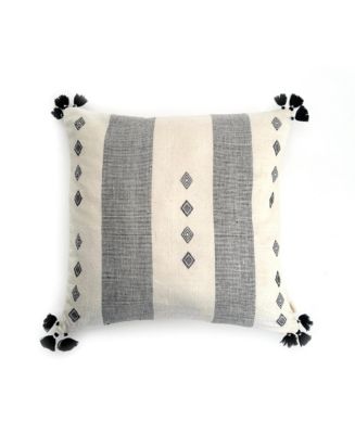 Nimmit Nimmit, Trekant Handwoven Pillow Cover - Macy's