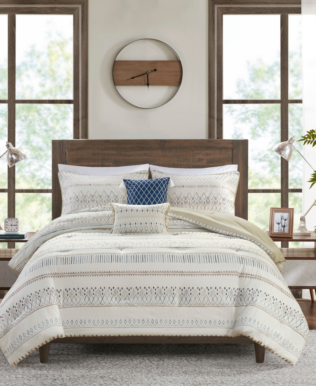 Click here for Madison Park Fraser Seersucker 5-Pc. Comforter Set... prices