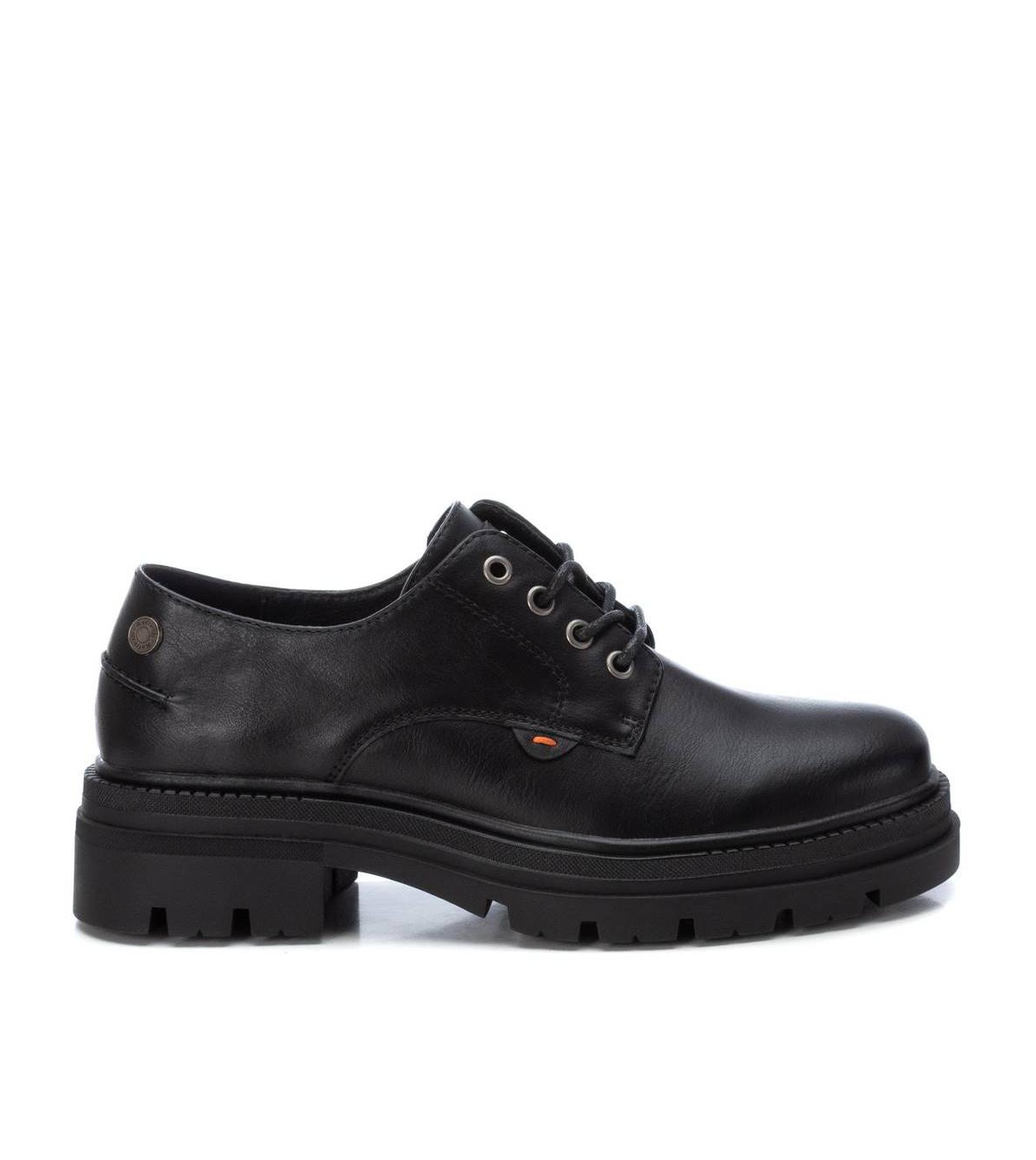Click here for Womens Casual Oxfords By Xti - Black prices