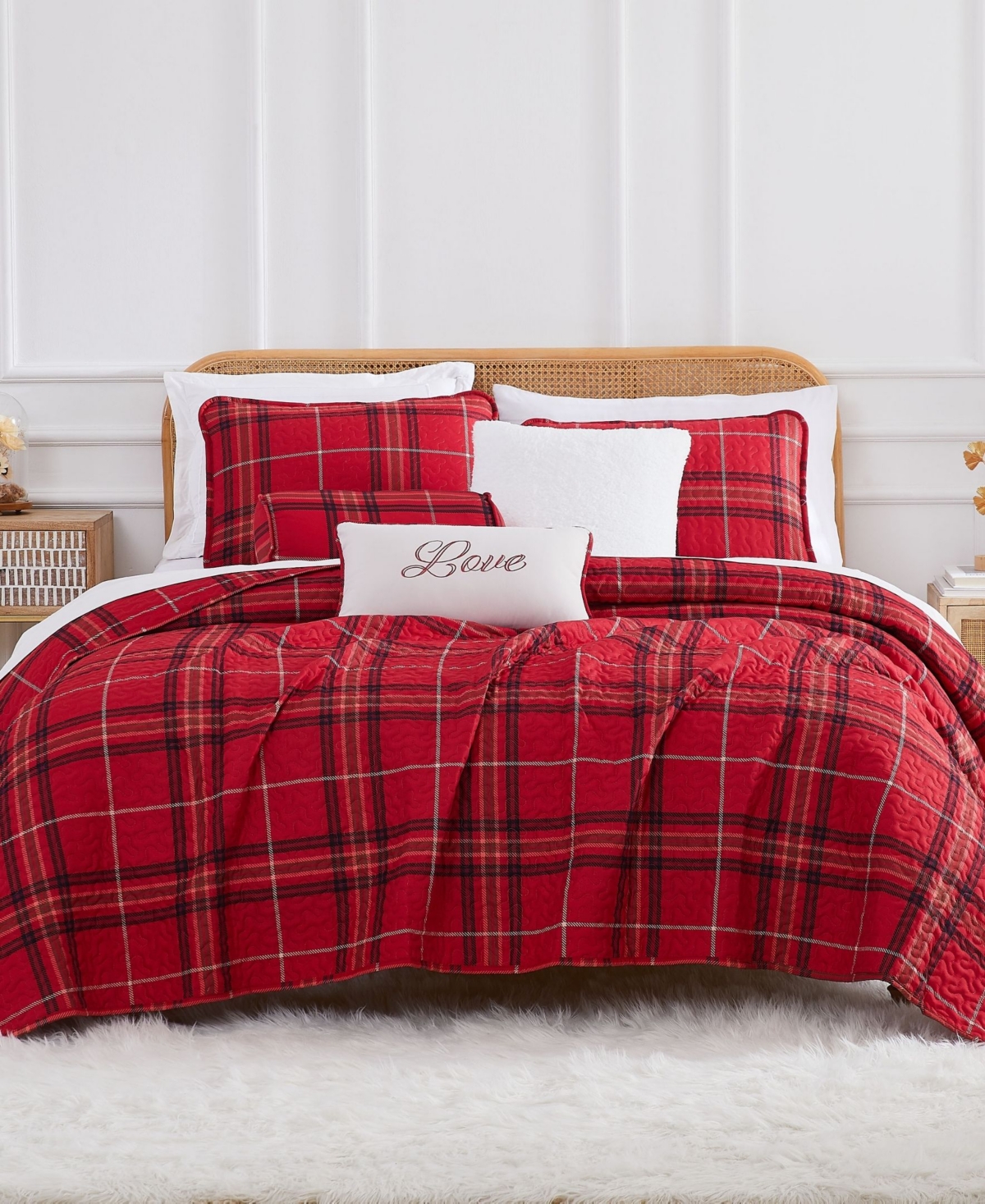 Click here for Southshore Fine Linens Vilano Plaid 5-Pc. Quilt Se... prices