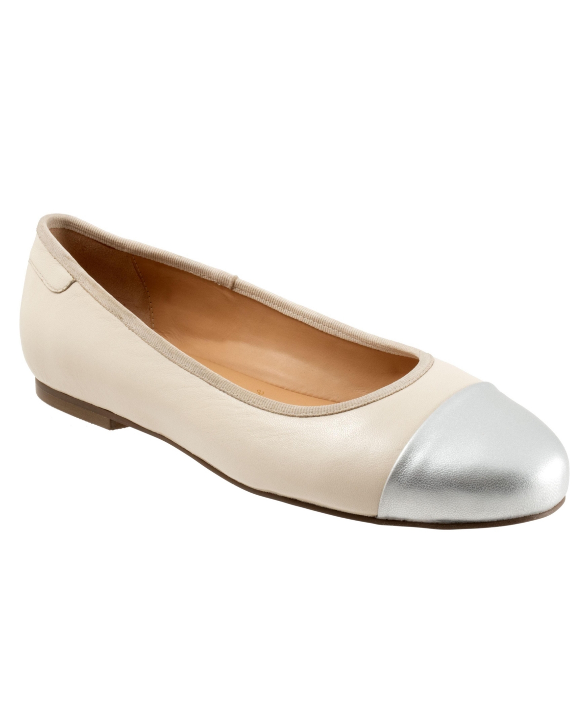 Click here for Trotters Clara Flat - Ivory/silver prices