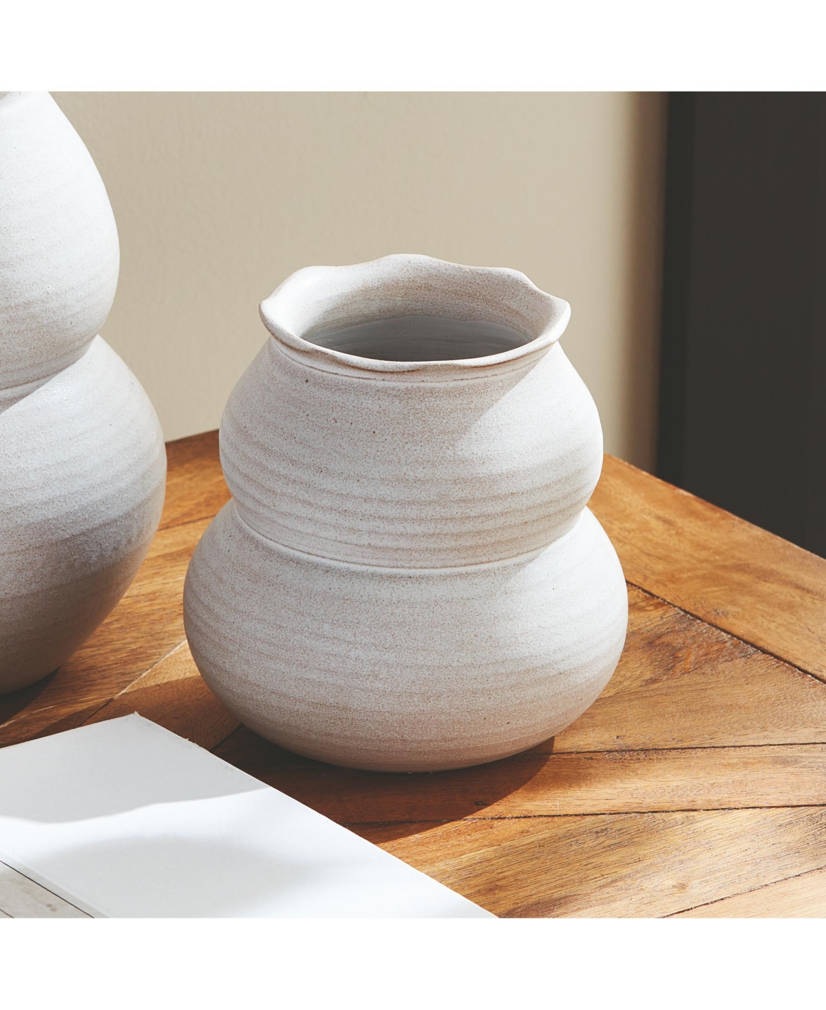 Click here for Chyrssa Vase Small - White prices