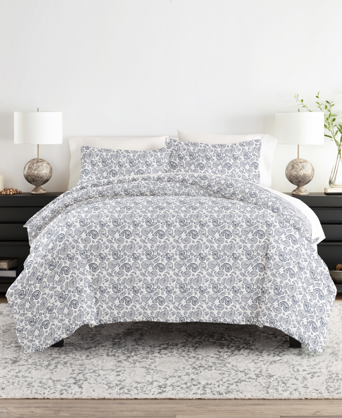 ienjoy Home Tranquil Sleep Patterned Duvet Cover Set  Full/Queen - Navy Paisley