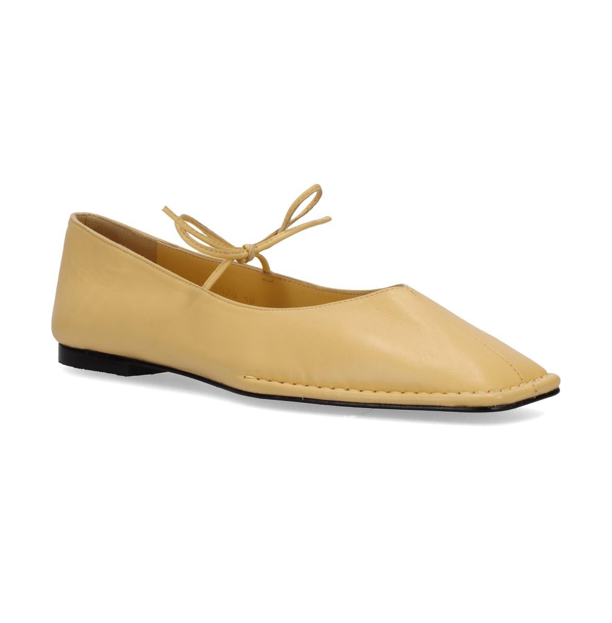 Click here for Sway Vanilla Leather Ballet Flats prices
