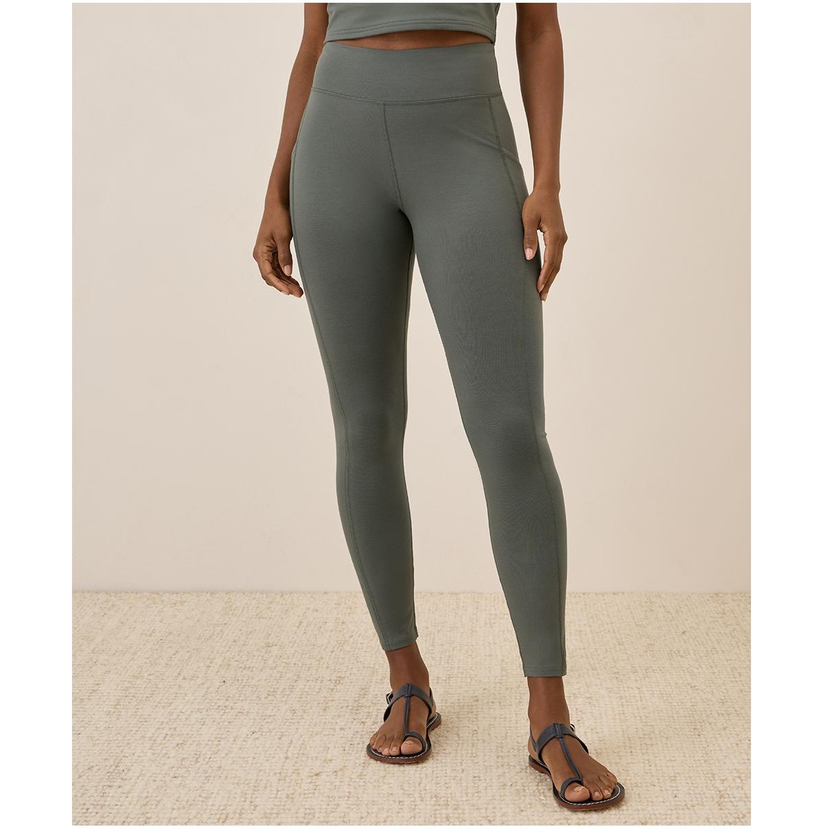 Click here for Pact Womens Organic Cotton On the Go-To Pocket Leg... prices