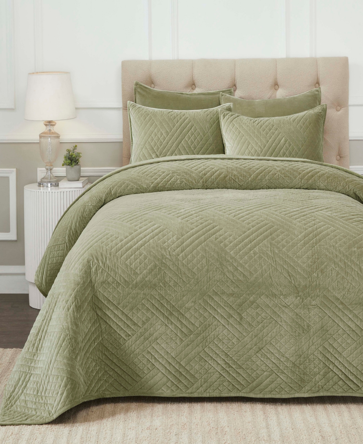 Click here for Superior Karina Cotton Velvet Lightweight 3-Pc. Qu... prices