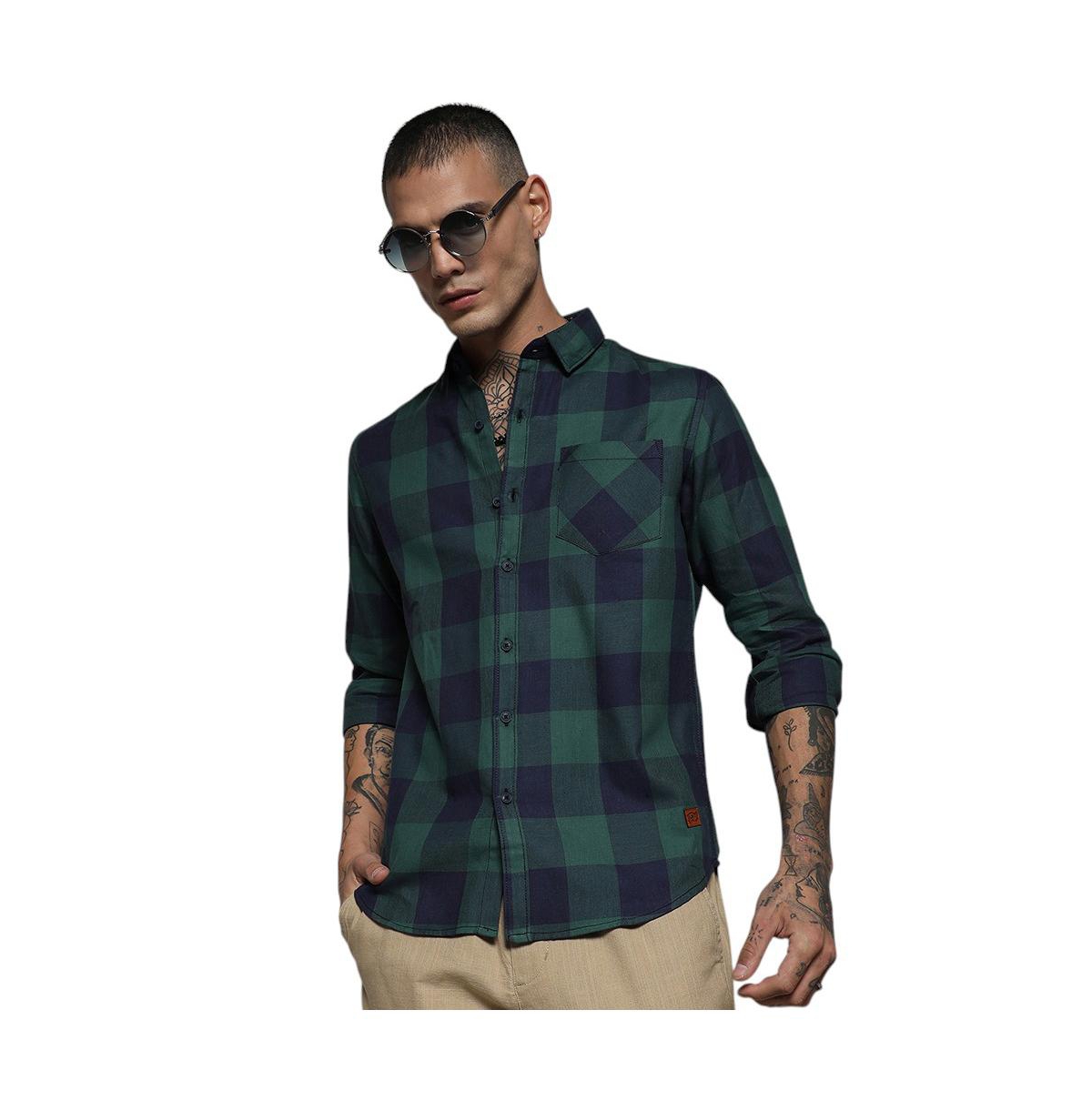 Click here for Campus Sutra Mens Navy Blue & Forest Green Buffalo... prices
