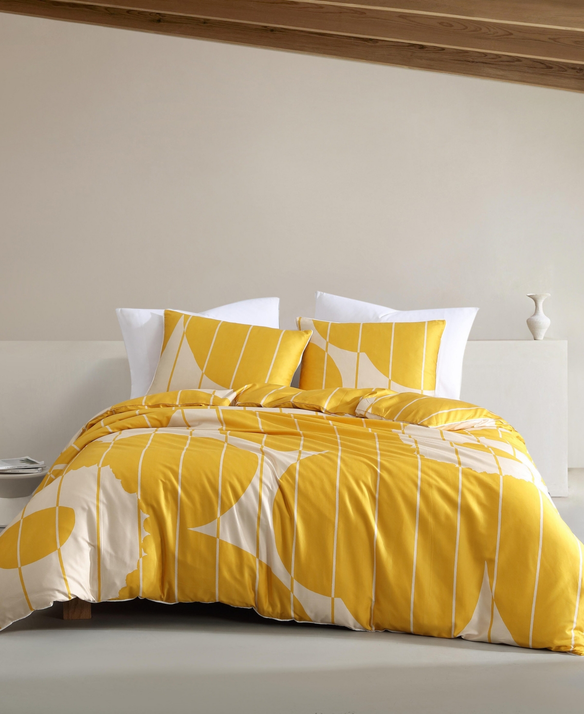 Marimekko Vesi Unikko Cotton Sateen 3-Pc. Duvet Cover Set  Full/Queen - Calendula Yellow