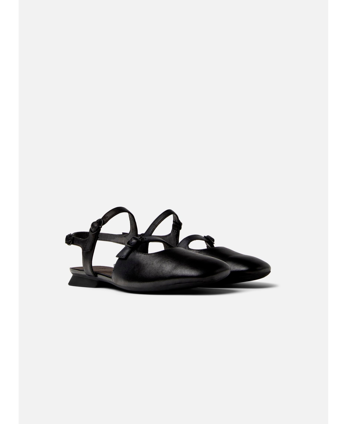 Click here for Camper Casi Myra Leather Semi-open Shoe - Black prices