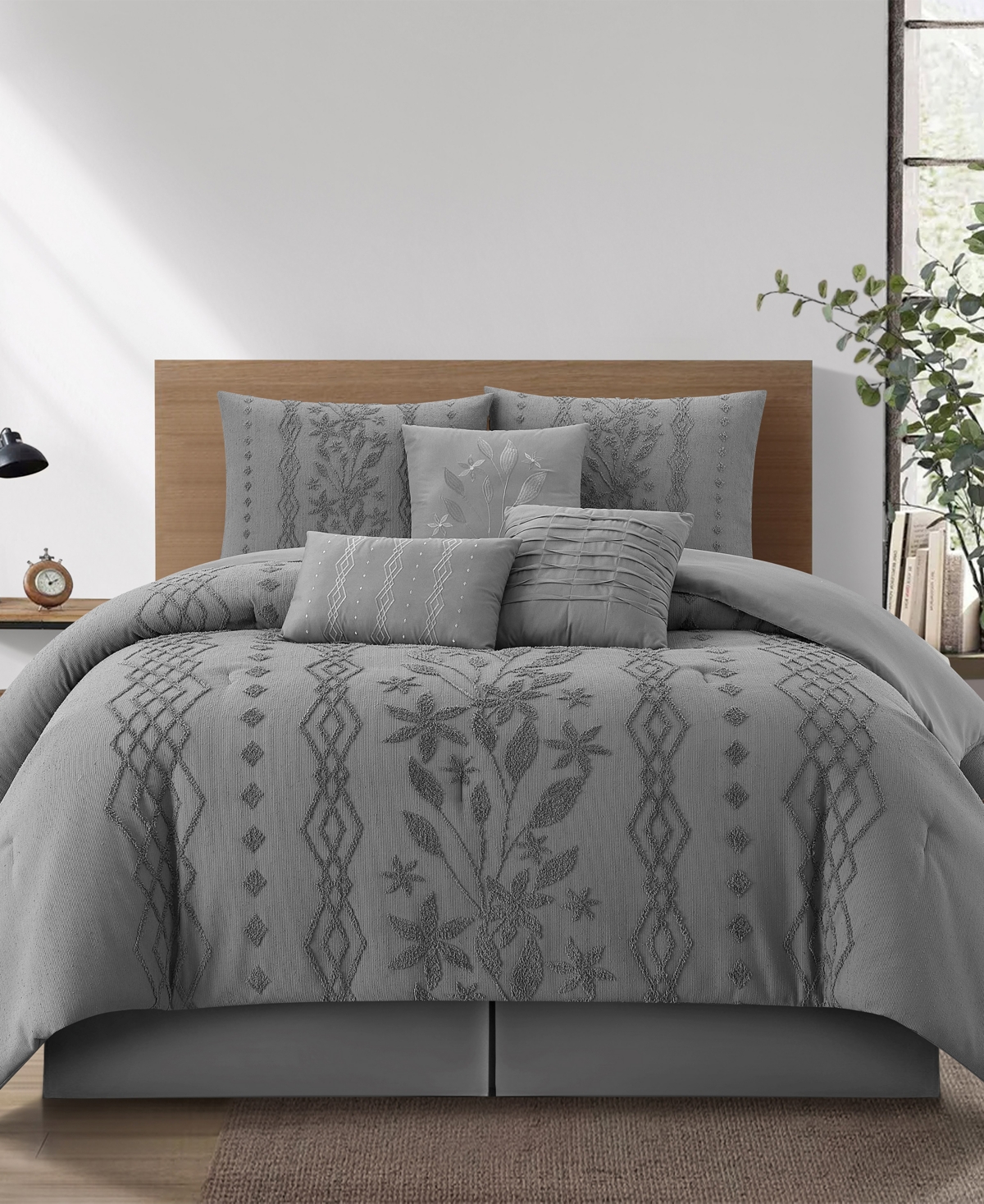 Click here for Stratford Park Lexia Leaves 7-Pc. Comforter Set  C... prices