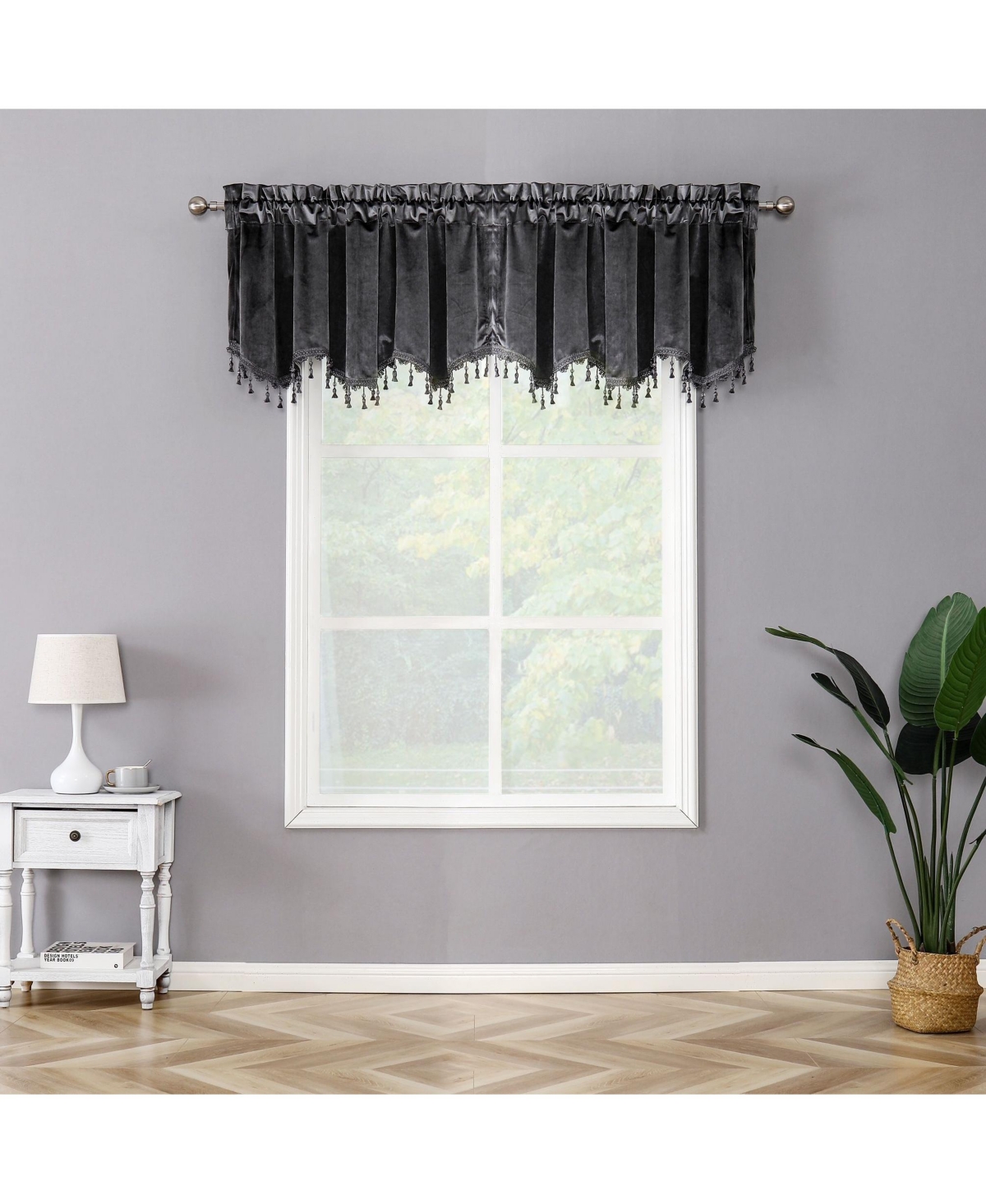 Click here for Kate Aurora Royal Living 2 Pack Beaded Tassel Trim... prices