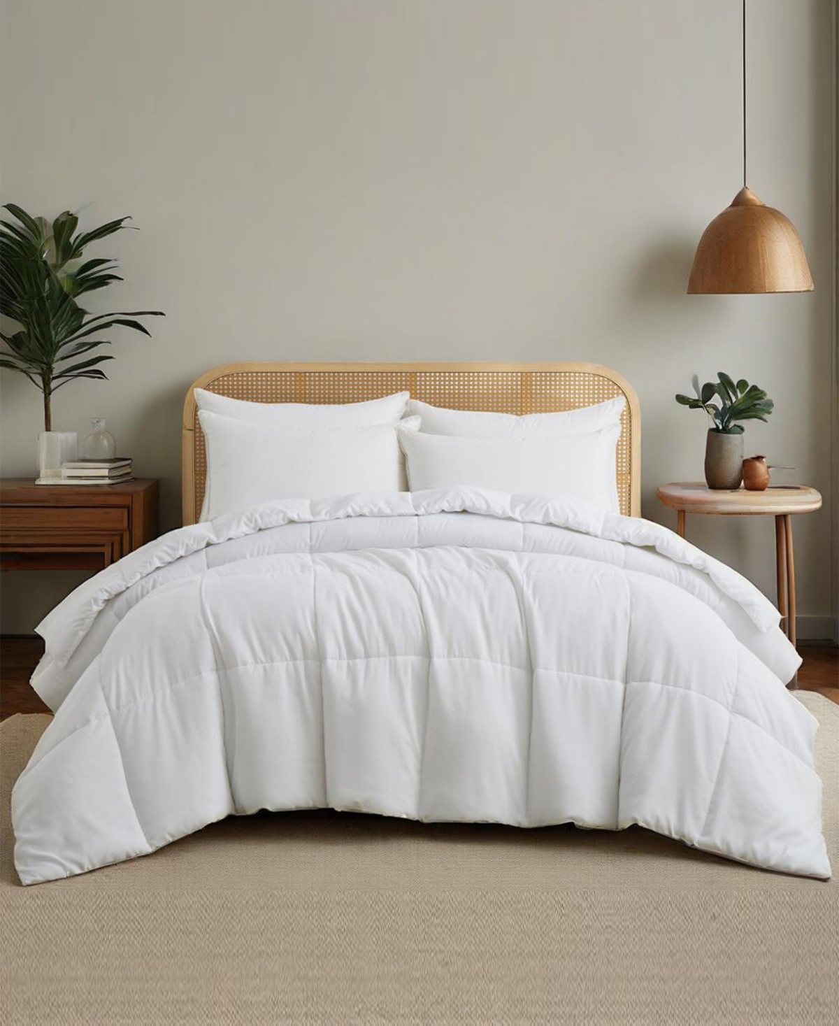 Click here for Unikome Lightweight Down Alternative Comforter  Fu... prices
