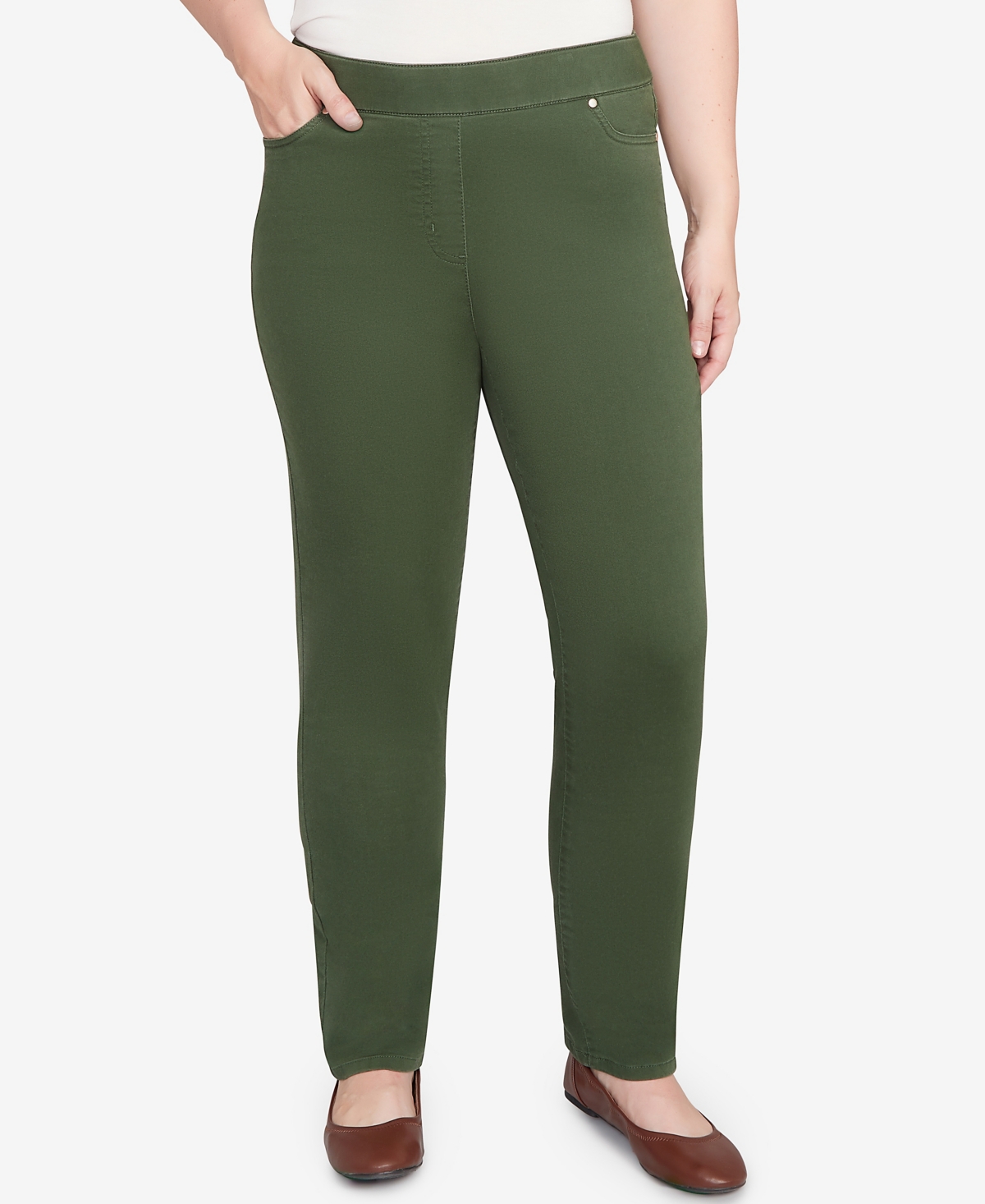 Click here for Alfred Dunner Petite Allure Front Pocket Crop Pant... prices