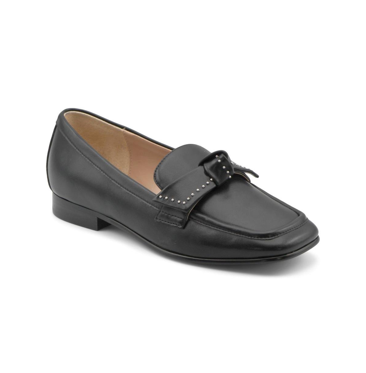 Click here for Charles David Womens Caris - Black prices